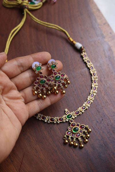 Oval Close Neck Set – zahana